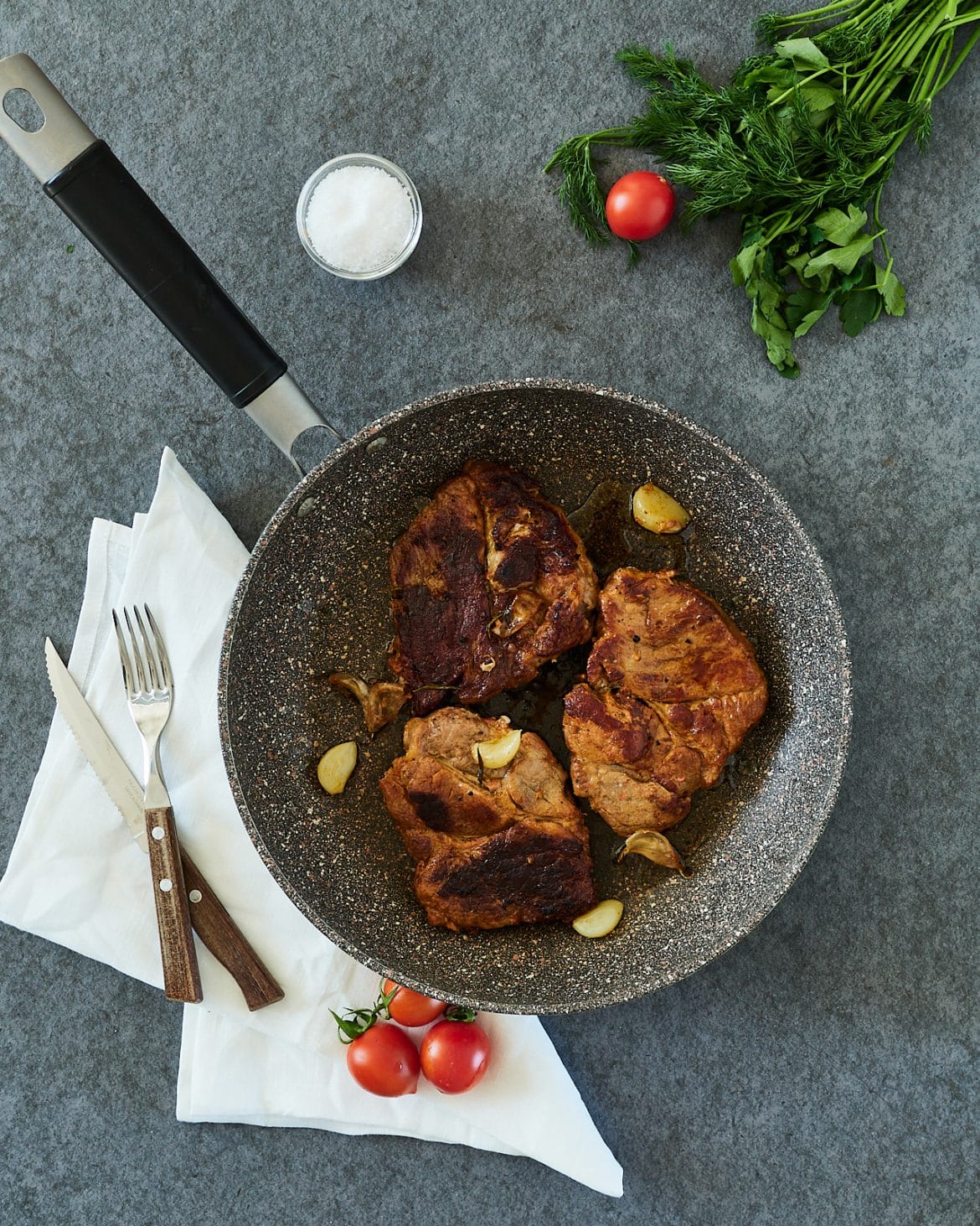 Tender and Juicy Pork Steak Recipe: 30 Minutes to Perfection - Delice ...