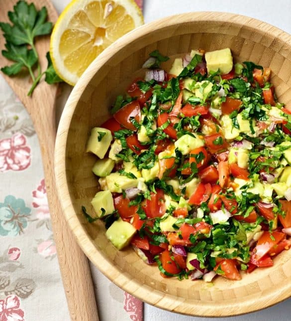 Creamy & Chunky Avocado Salsa - Delice Recipes