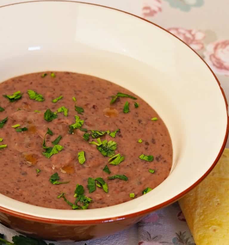 Homemade Smooth Refried Beans - Delice Recipes