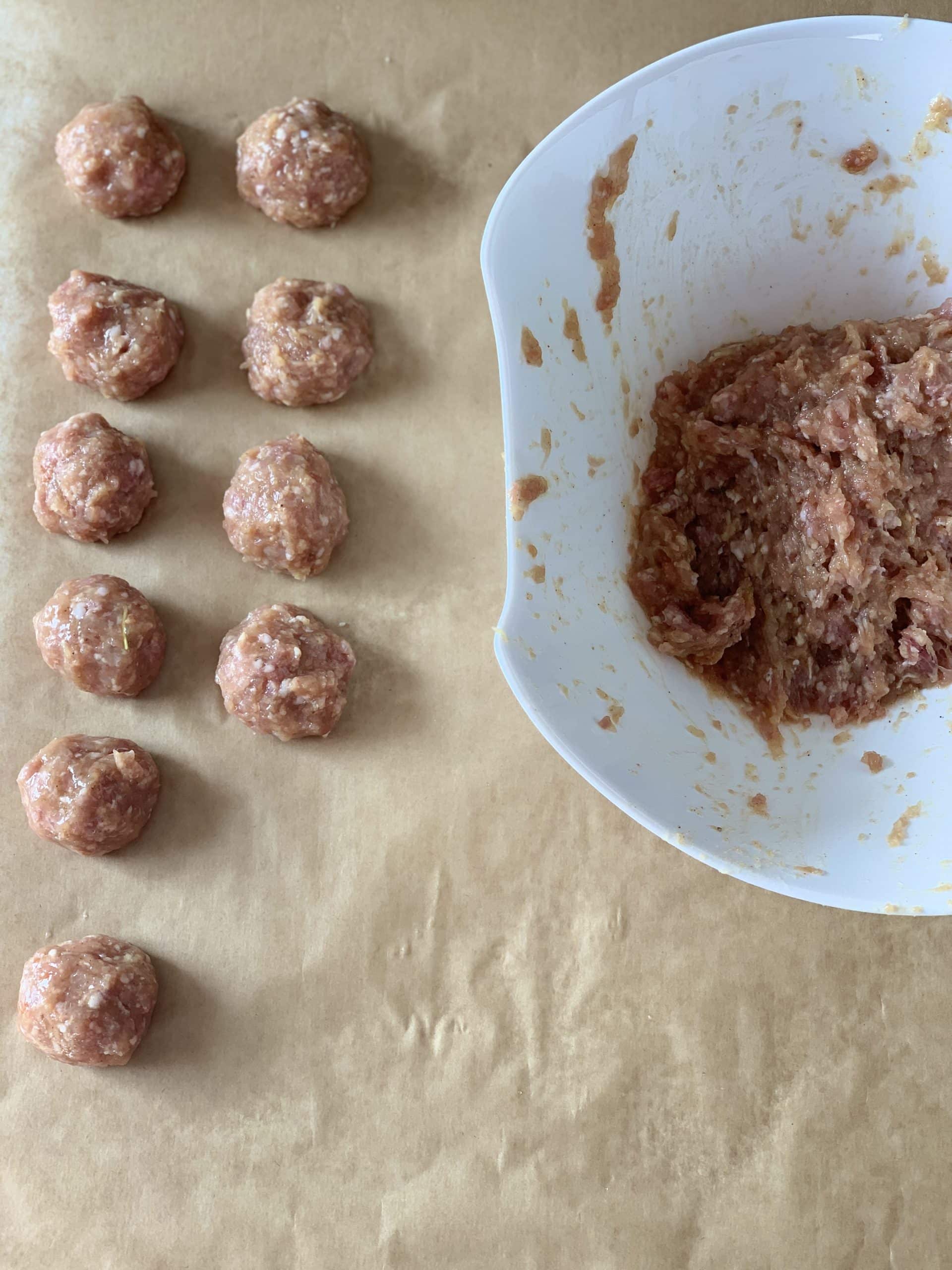 Finger-licking Sour Cream Meatballs with Capers - Delice Recipes