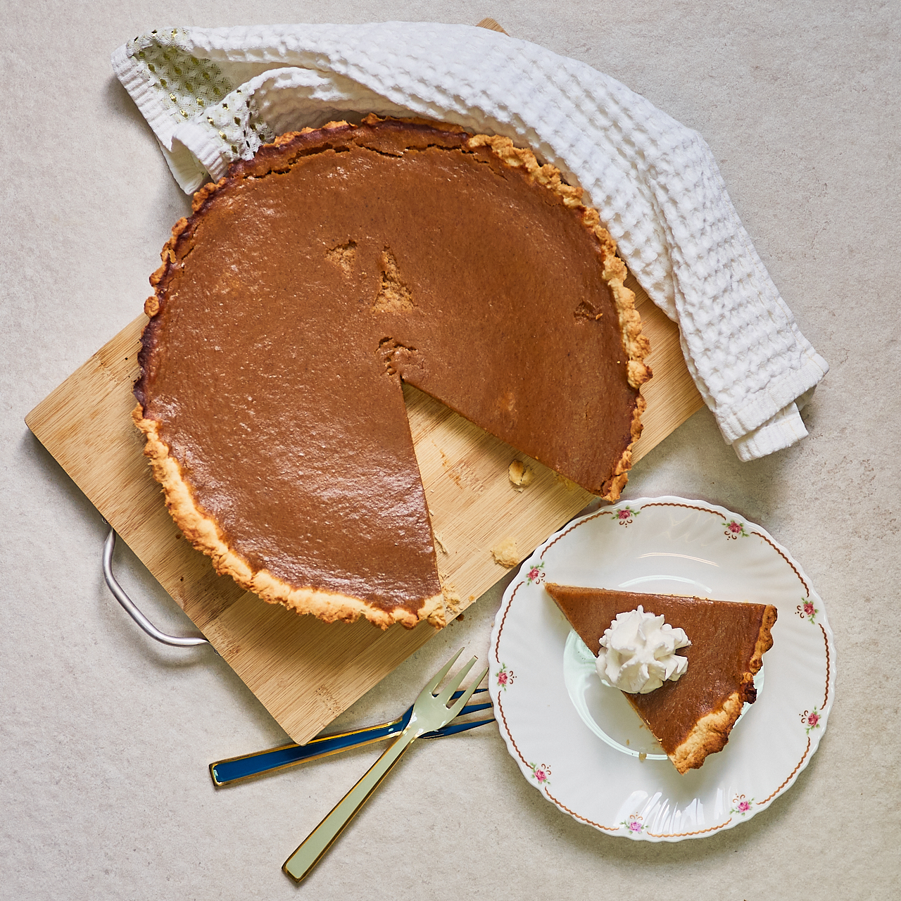 Creamy and Fluffy Butternut Squash Pie - Delice Recipes