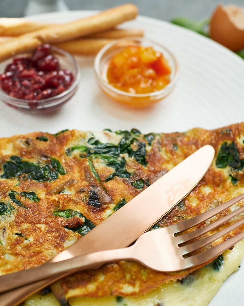 Spinach Omelet - The Breakfast of Champions - Delice Recipes