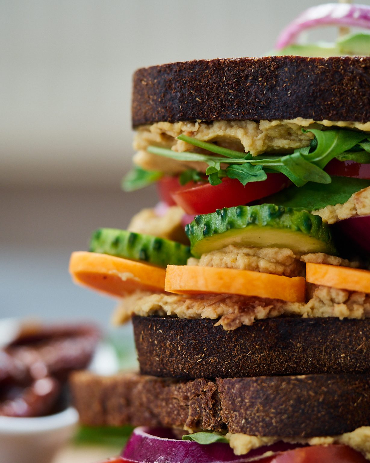 Best Veggie Hummus Sandwich - Delice Recipes