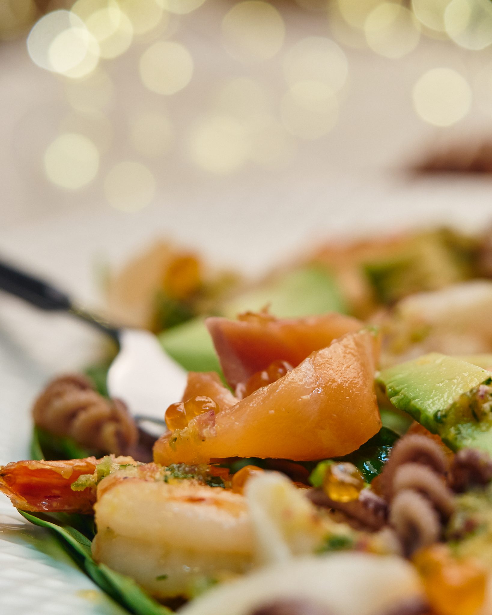 Citrus Seafood Salad with Avocado - Delice Recipes