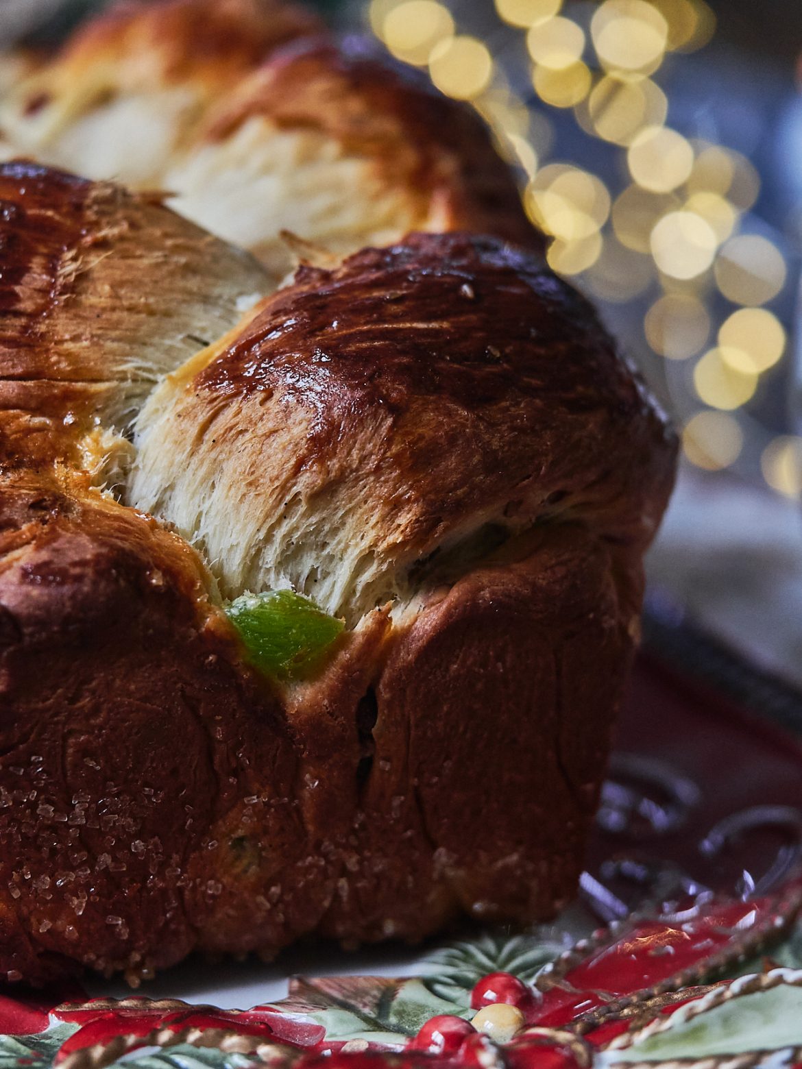 Moist and Sweet Christmas Bread - Delice Recipes