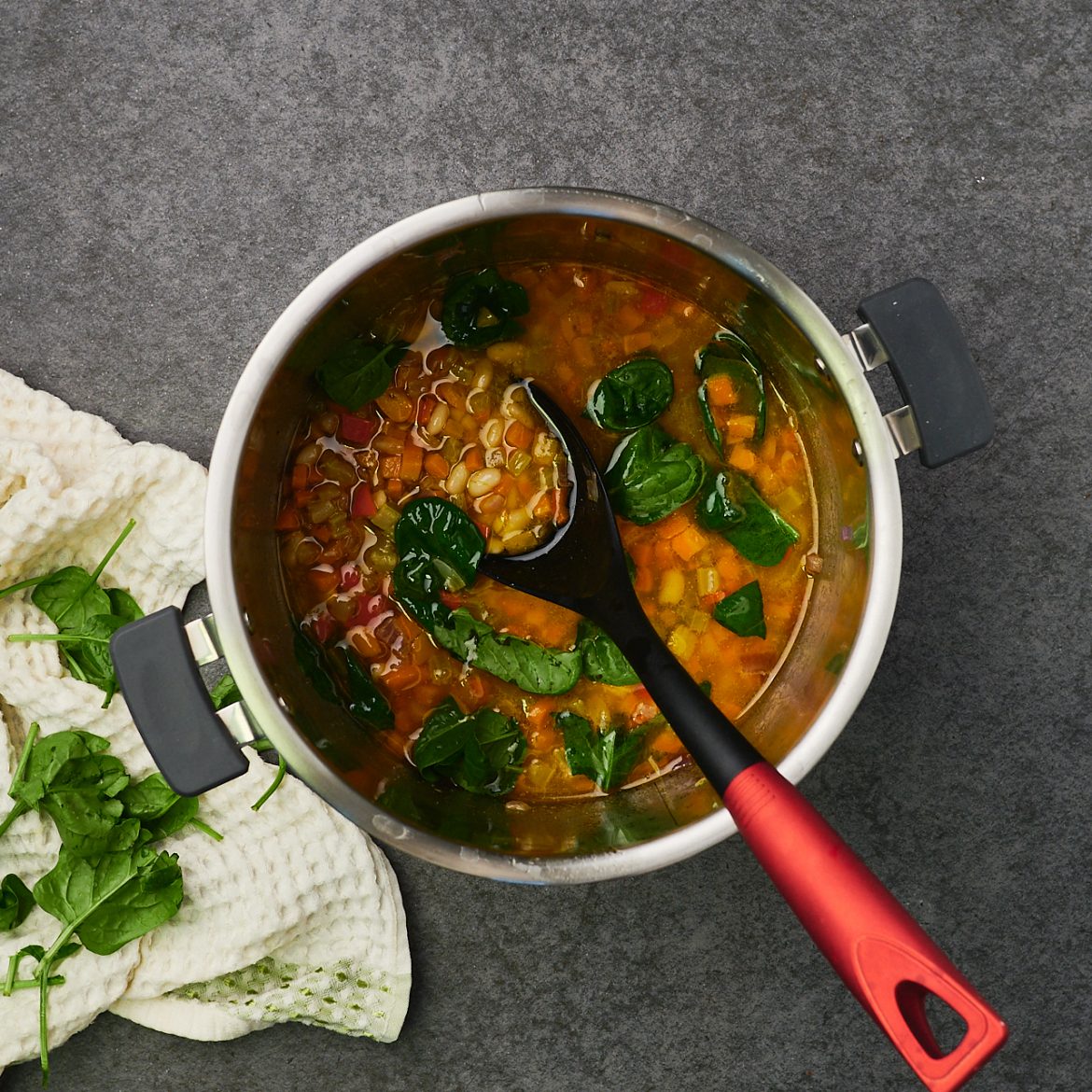Instant Pot Bean Soup Recipe - Delice Recipes