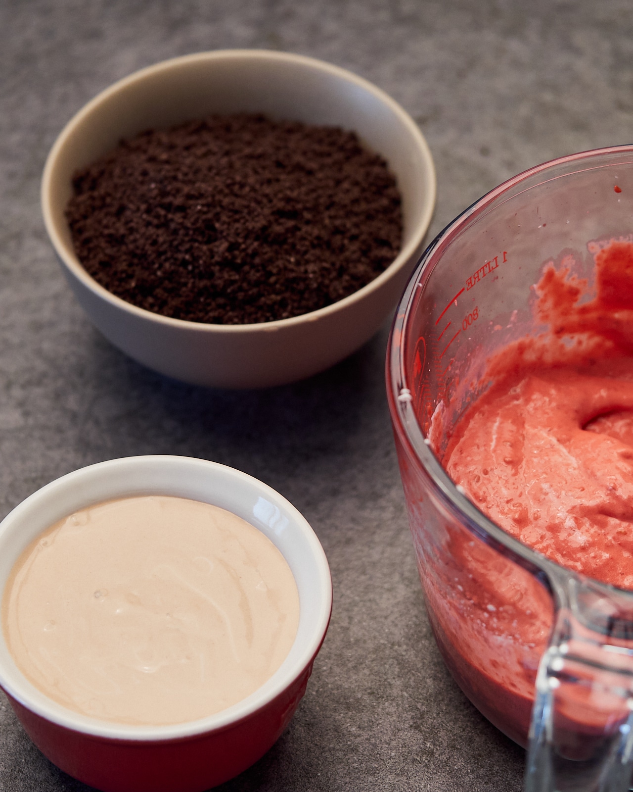 Raspberry Oreo No Bake Dessert Parfait - Delice Recipes