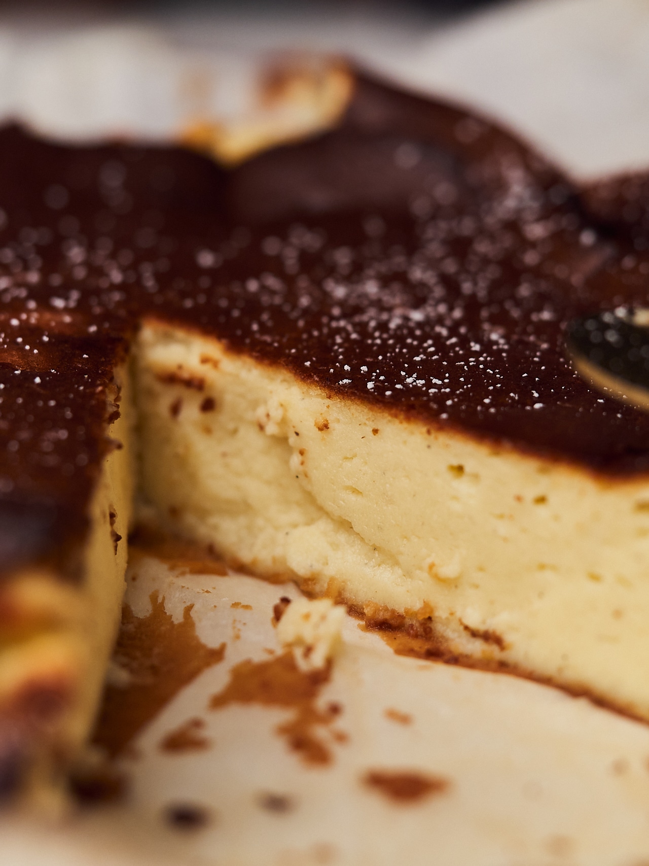 Spanish Basque Burnt Cheesecake - Delice Recipes