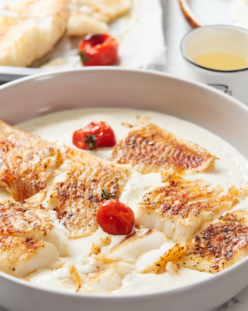 Baked Cod Fillet with Blue Cheese Sauce - Delice Recipes