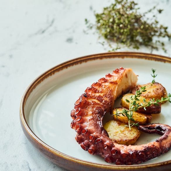 How To Cook Octopus Easy Recipe [Video] - Delice Recipes