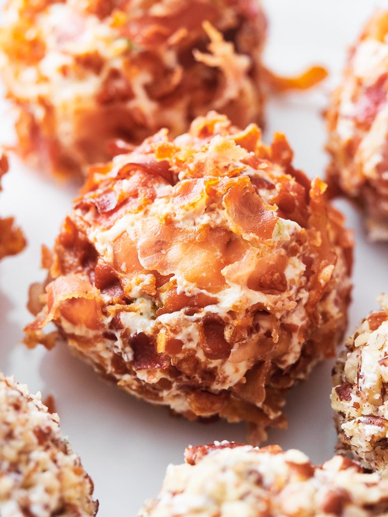 Bacon Cream Cheese Balls [Video] - Delice Recipes