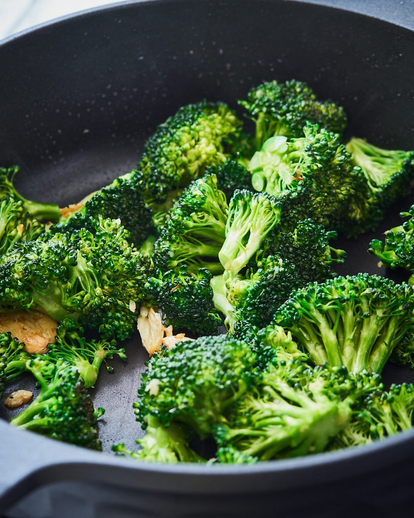 Beef & Broccoli Stir Fry Recipe [VIDEO] - Delice Recipes