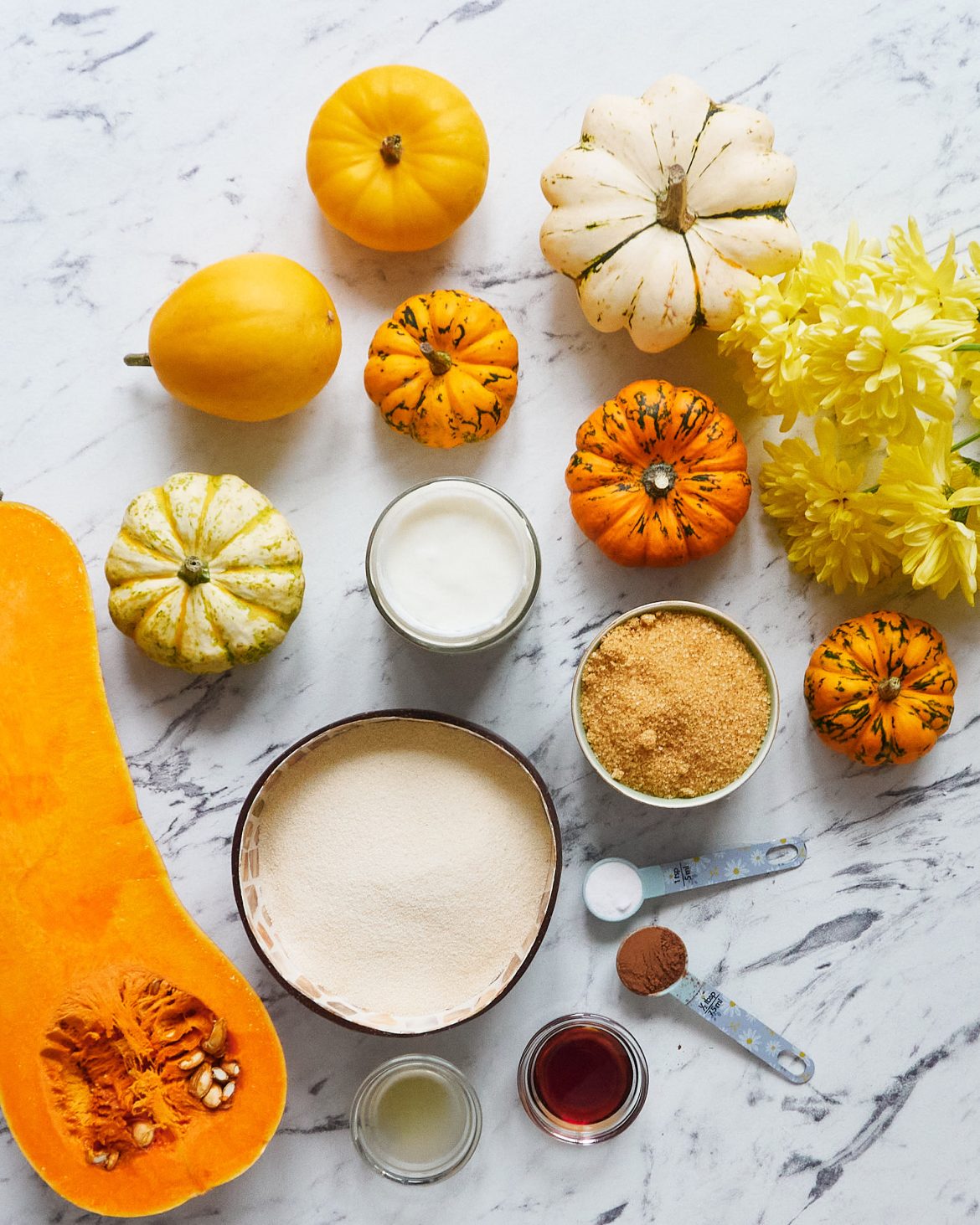 Easy Pumpkin Cake [Video] - Delice Recipes