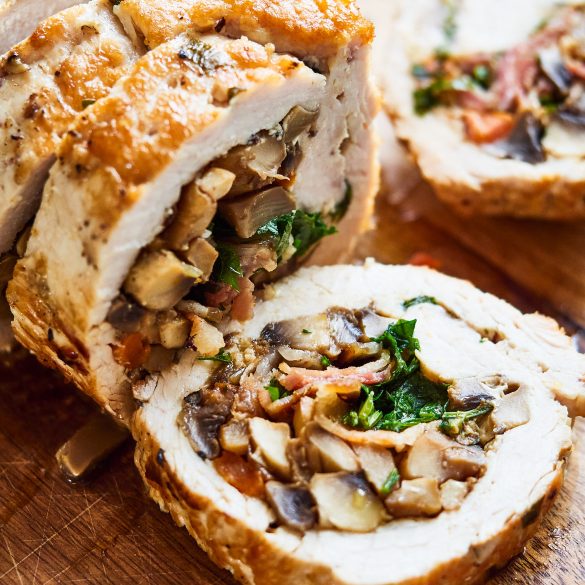Turkey Roll With Mushroom Filling [VIDEO] - Delice Recipes
