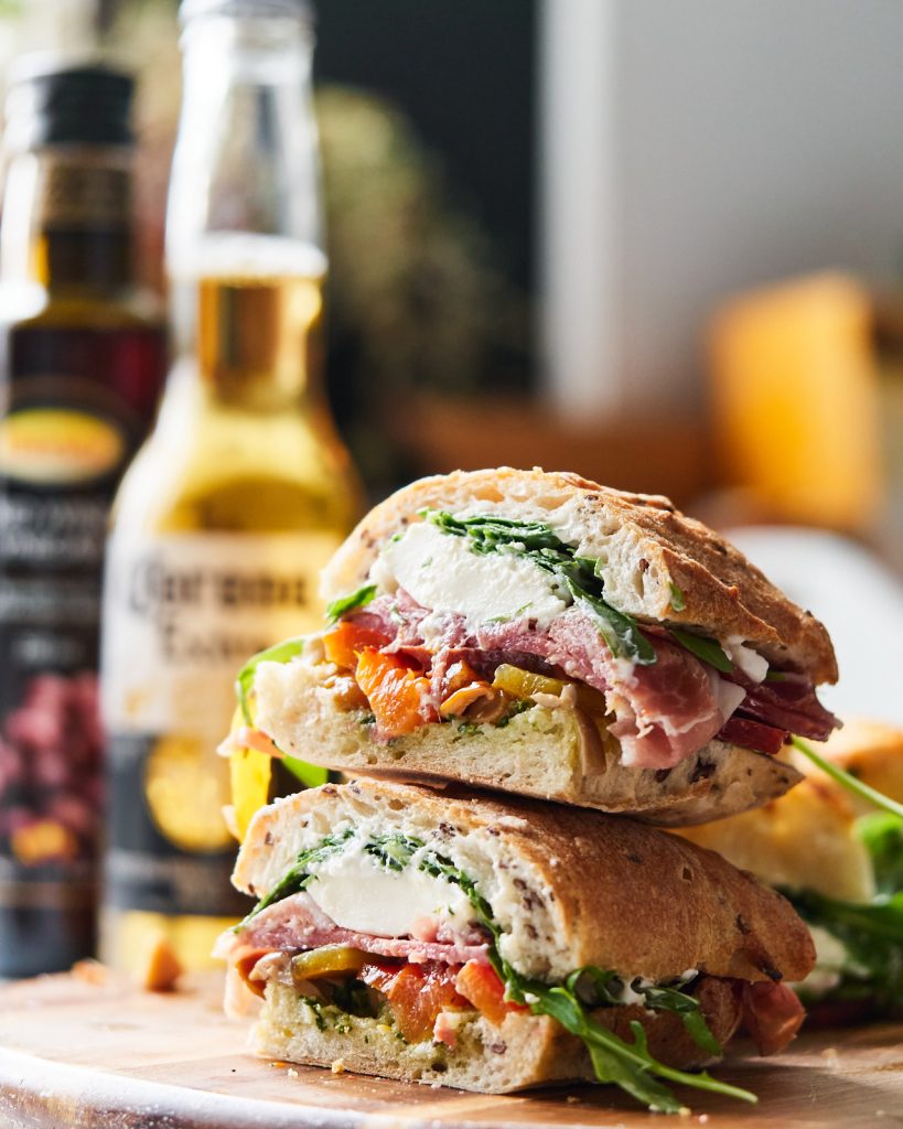 Delicious Burrata and Prosciutto Sandwich [Video] - Delice Recipes