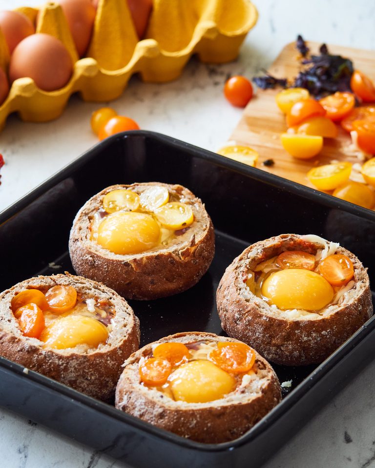 Baked Eggs for Breakfast [Video] - Delice Recipes