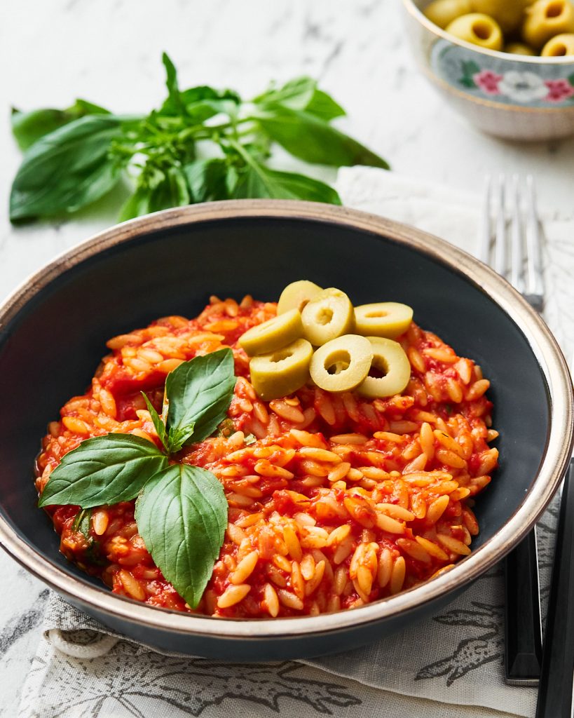 Sweet Kapia Pepper Orzo Pasta [Video] - Delice Recipes