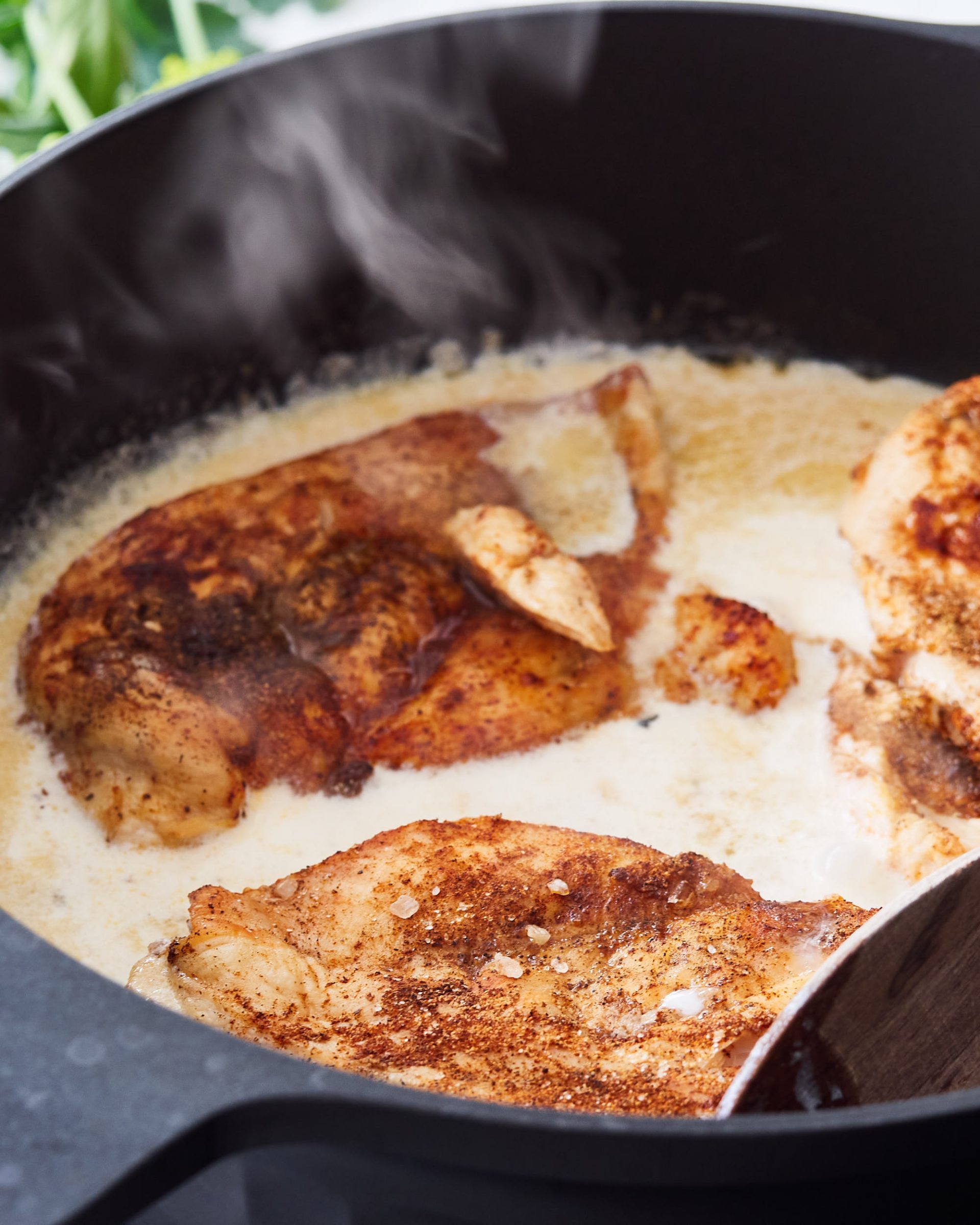 Chicken Breast In Creamy Truffle Sauce[Video] - Delice Recipes