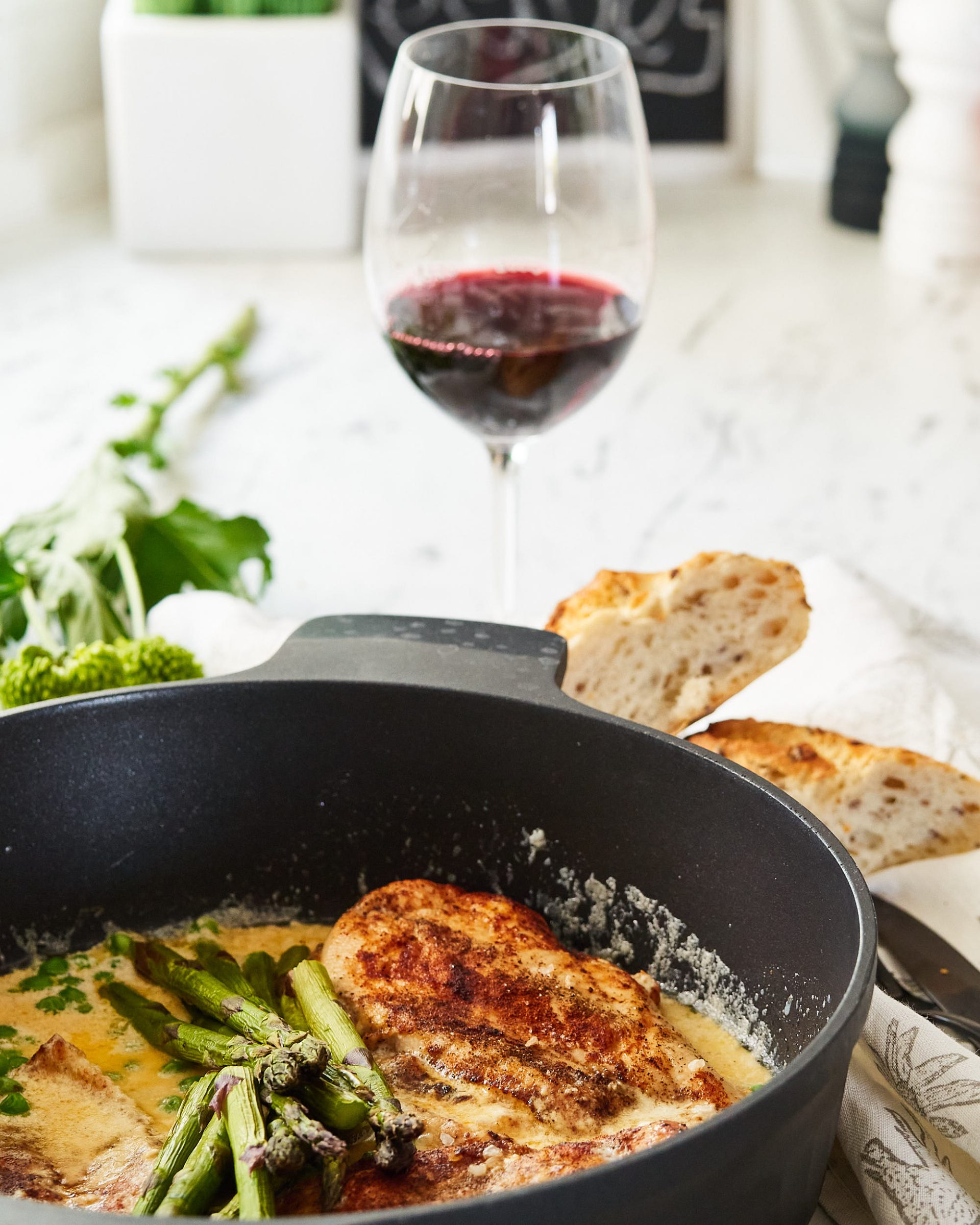 Chicken Breast In Creamy Truffle Sauce[Video] - Delice Recipes