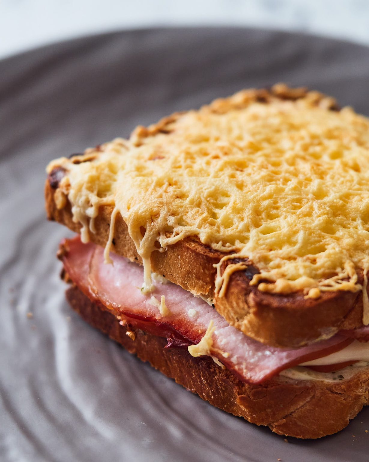 Delicious Air Fryer Cheesy Sandwich Recipe with Ham - Delice Recipes