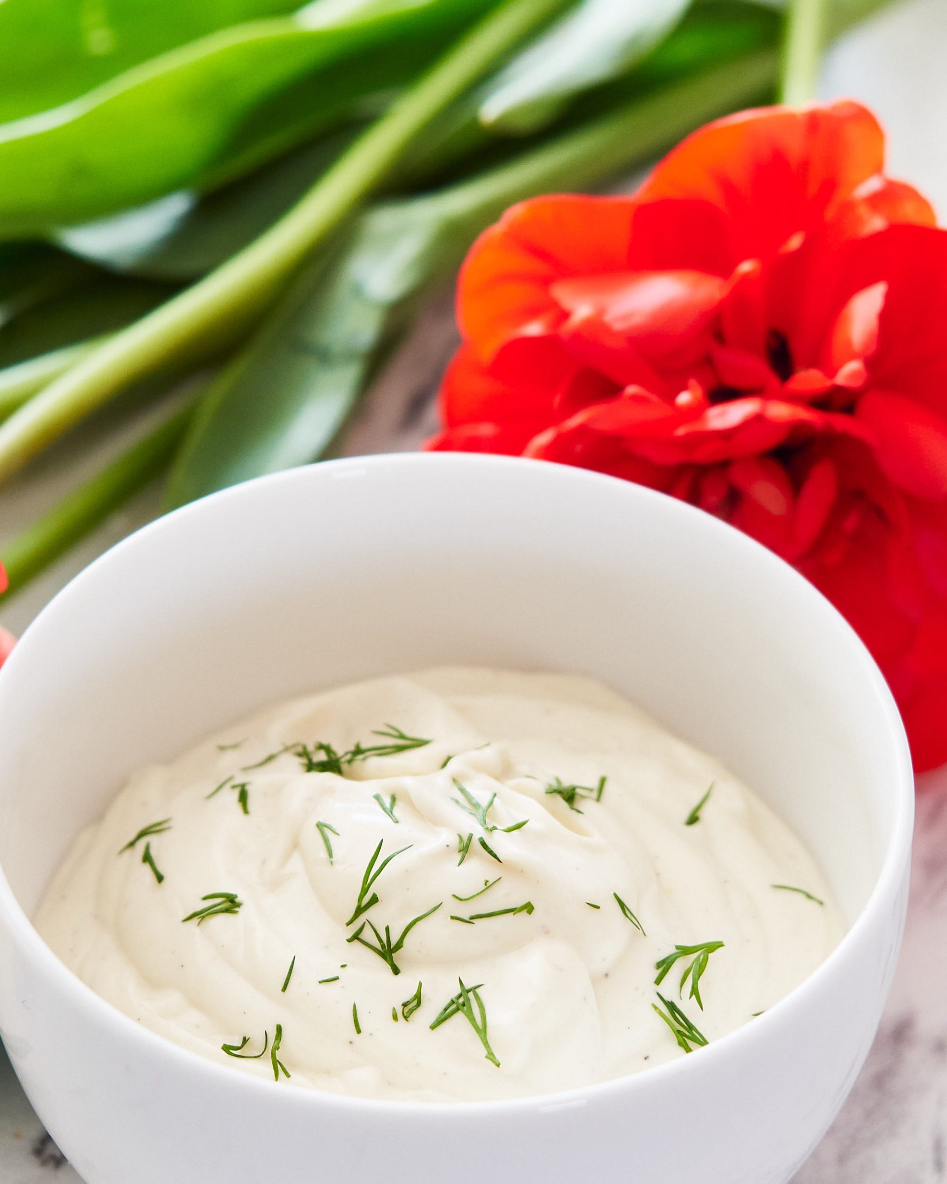 4-Step Vegan Mayo Recipe (with aquafaba) - Delice Recipes